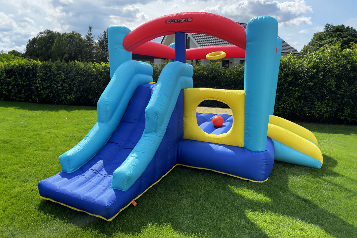 Hüpfburg - Bouncy Kingdom - MOIN! Partyverleih